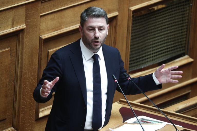 ΠΑΣΟΚ: Ο διπλός αγώνας κατά ΝΔ και ΣΥΡΙΖΑ | Ειδησεις | Pagenews.gr