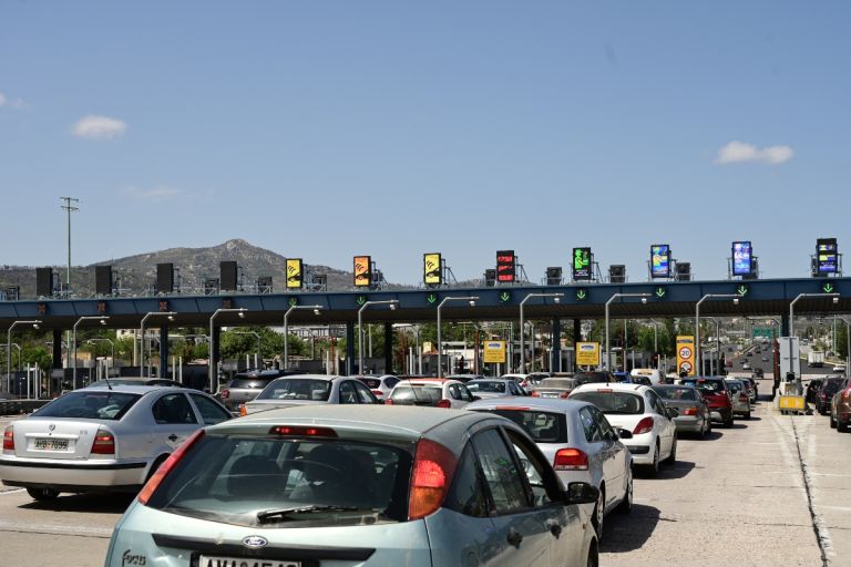 Σε εξέλιξη η επιστροφή των εκδρομέων του Πάσχα | Ειδησεις | Pagenews.gr
