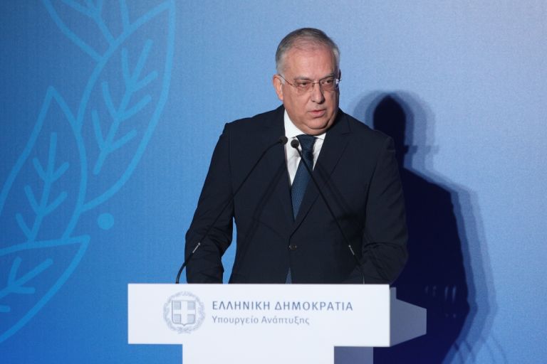 Θεοδωρικάκος: “Η παρέμβαση της Κυβέρνησης για τα ασφάλιστρα έχει θετικά ...