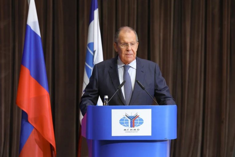 Σεργκέι Λαβρόφ: Όχι της Ρωσίας στις προτάσεις Τραμπ για ειρήνη με την ...
